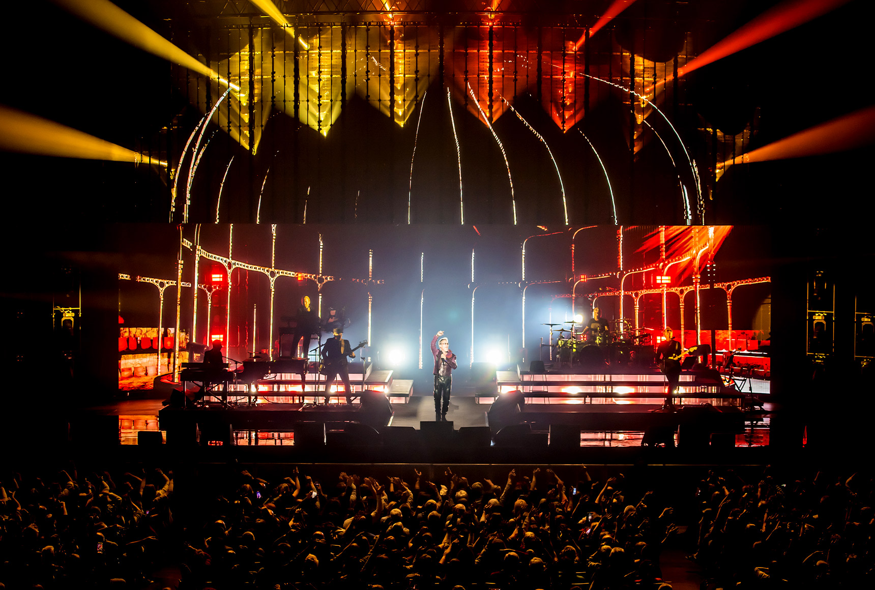 L Productions - Lagardère Live Entertainment - Site Officiel